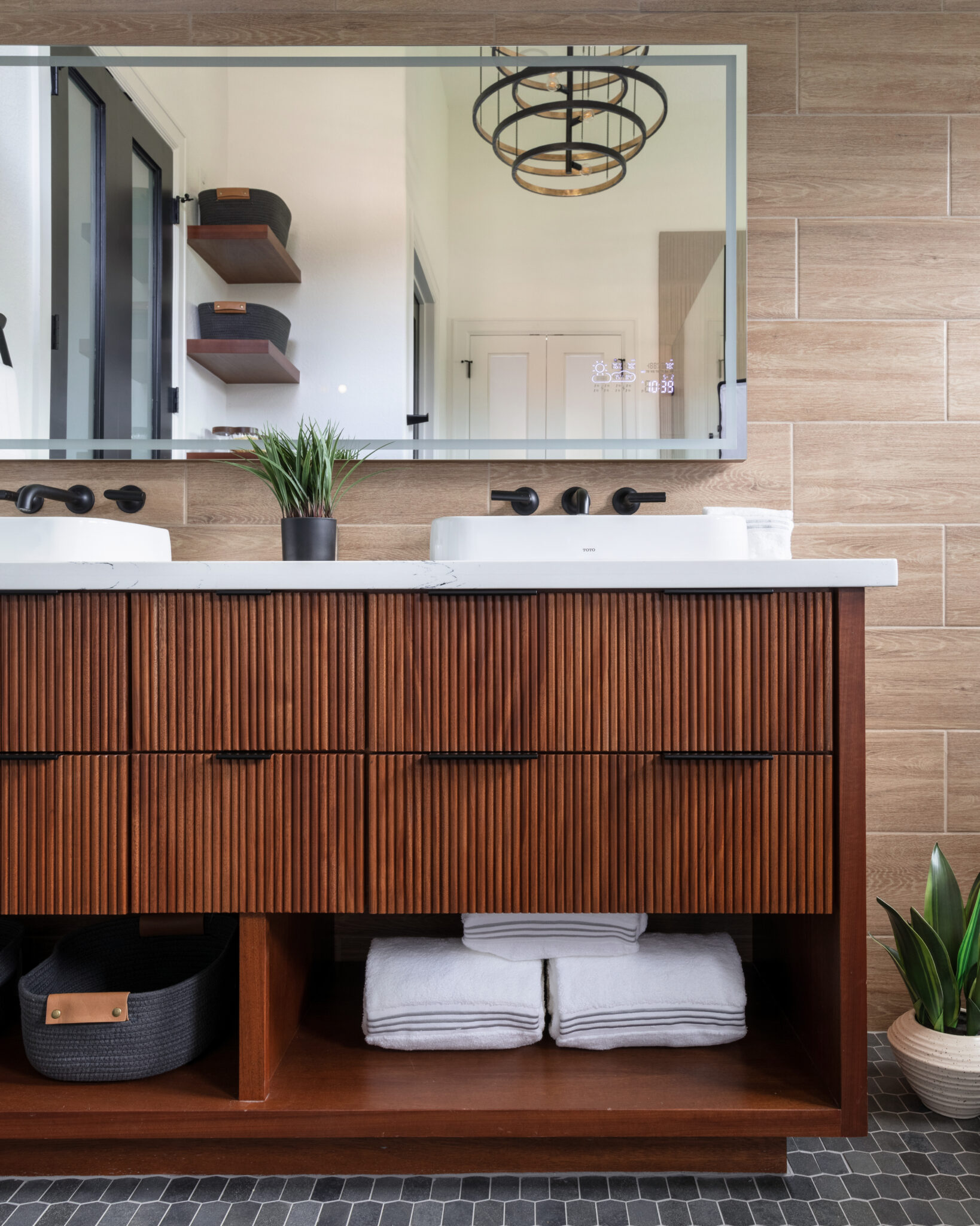 Fox Run Modern Bath - jenniferkizzee.com
